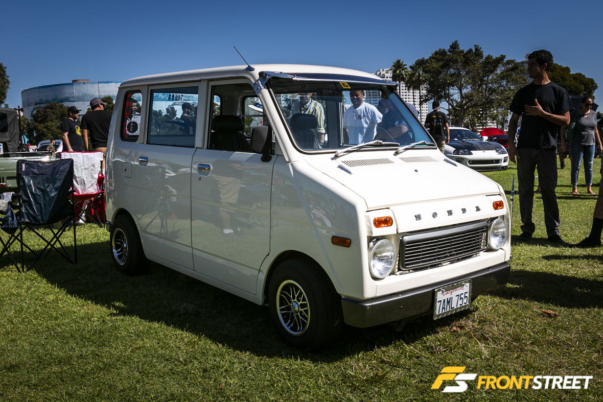 The Japanese Classic Car Show Celebrates Vintage Japanese Automobiles
