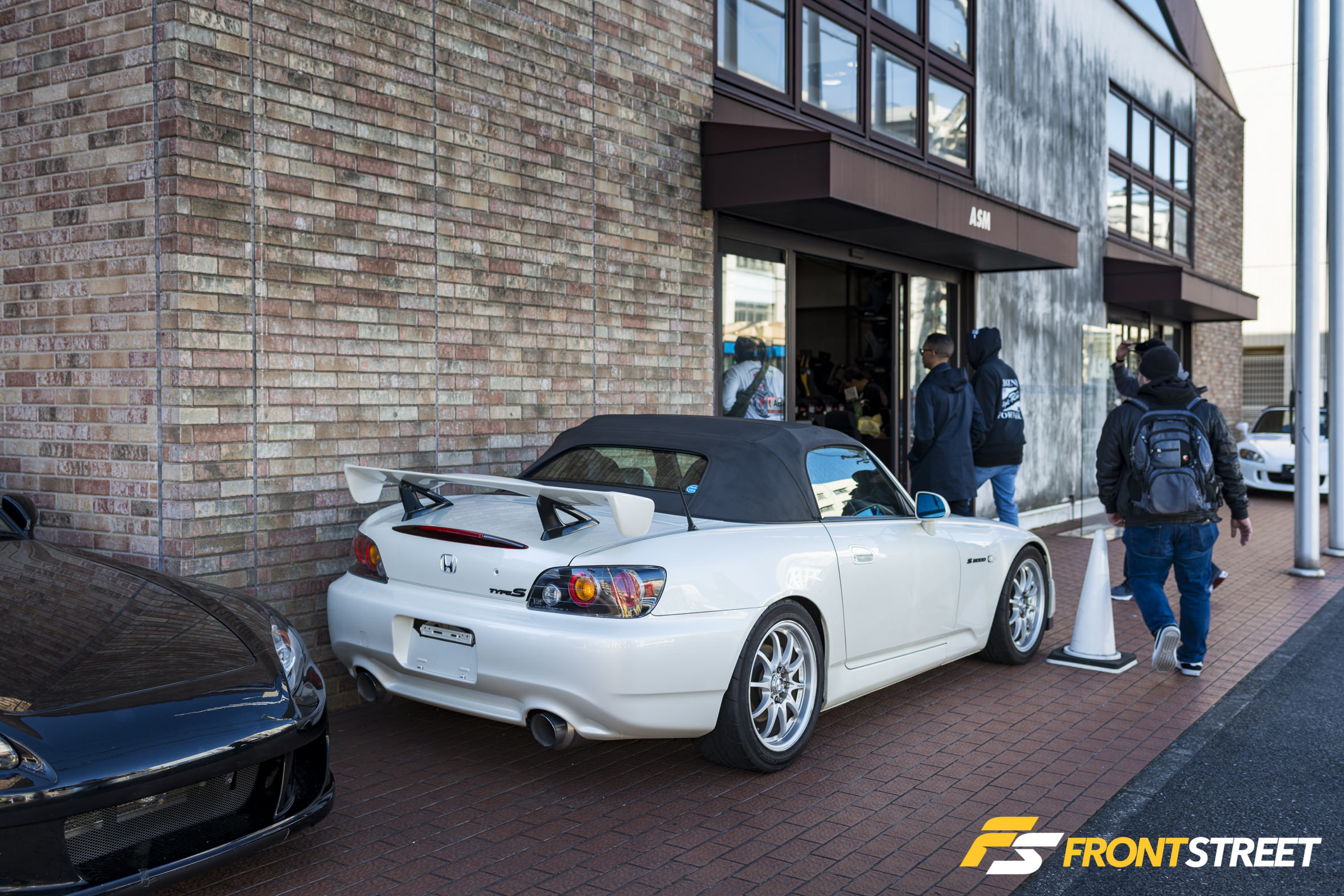 Experiencing Japanese S2000 Excellence At Autobacs ASM Yokohama